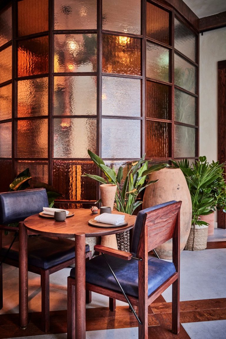 KOL Restaurant, Seymour Street – e-architect