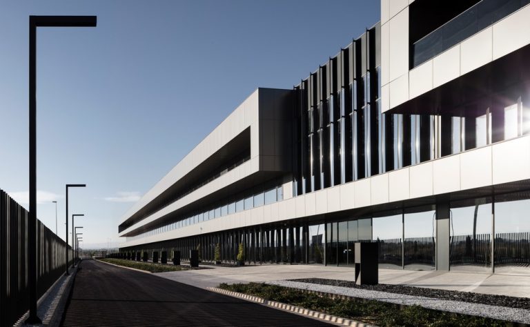 Power Electronics Factory, Valencia - e-architect