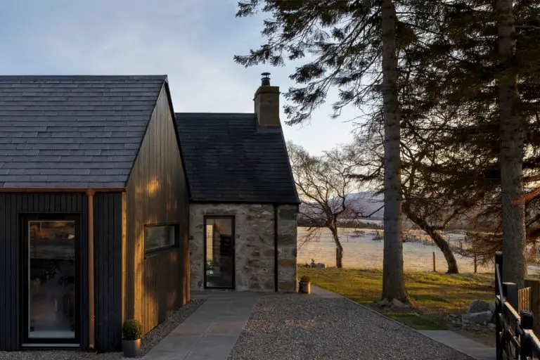 Strone Cottage, Scottish Highlands rural home - e-architect