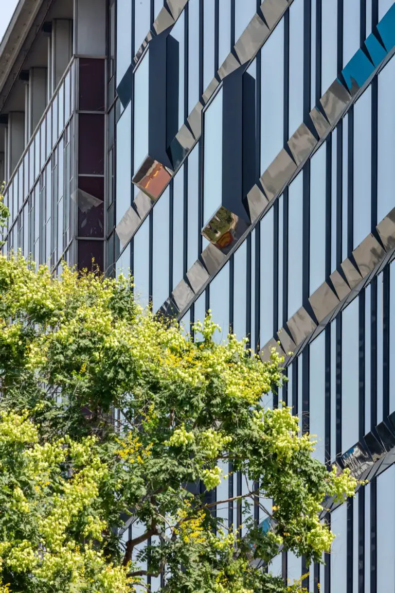 The Corner, Milan Building - e-architect