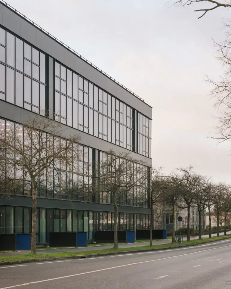 Westside Office Building, Rennes - e-architect