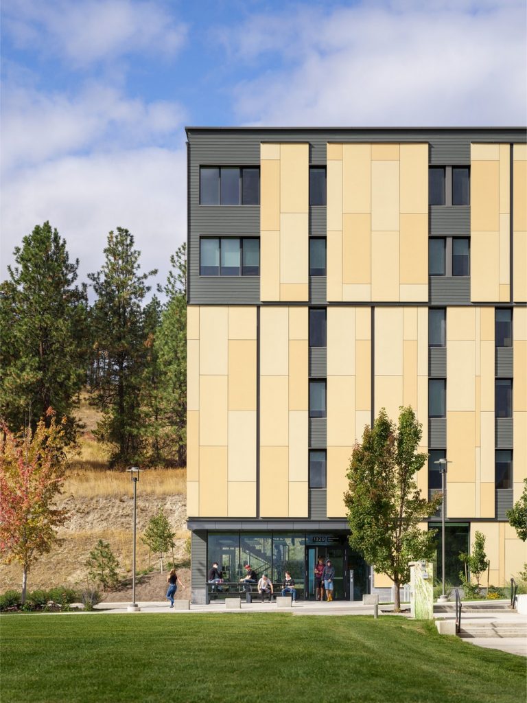 UBCO Skeena Residence, Kelowna apartments - e-architect