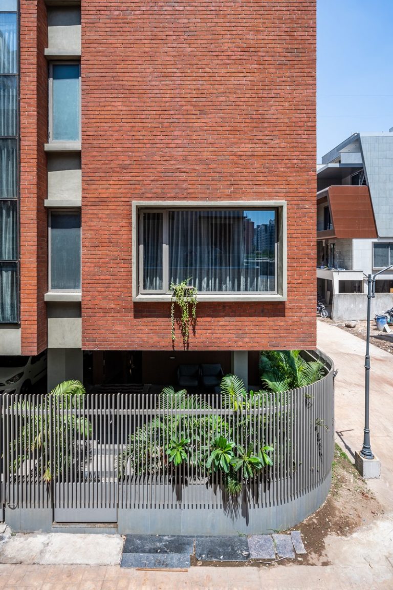 Indian houses designs, new residences in India - e-architect