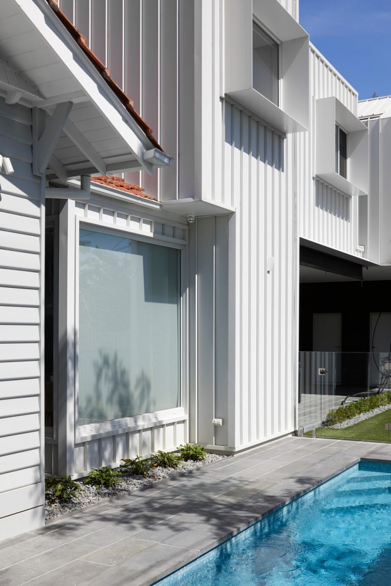 Malvern East House, Melbourne - e-architect