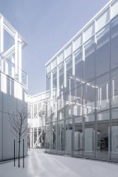 Pierrefonds Public Library, Montréal - e-architect