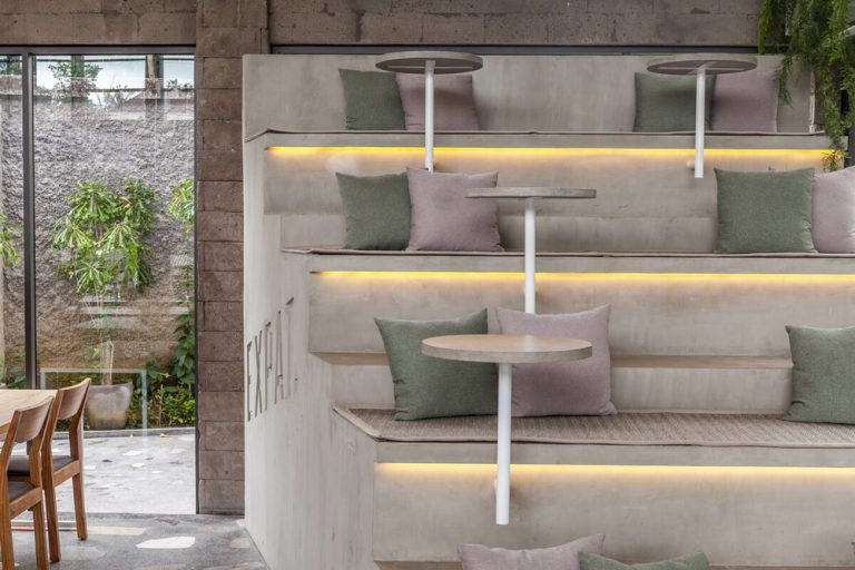 Full Circle, Bali Bar and Restaurant - e-architect