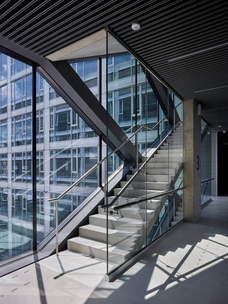 Telehouse Business Center Prague - e-architect