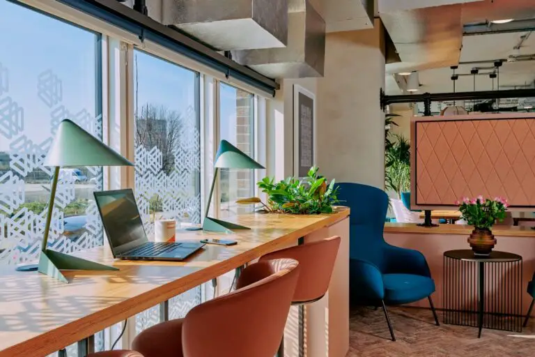 Pin Yard Leeds Apartments, Holbeck - e-architect