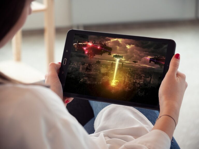 What is media streaming, online services - e-architect