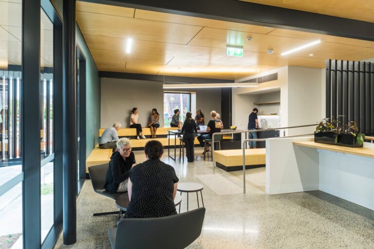 Bulmba-ja Centre of Contemporary Art - e-architect