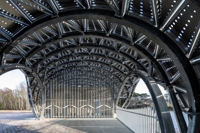 Hydro Ness, Inverness building design, Archimedes screws - e-architect