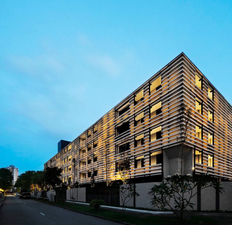 8 Shenton Way, Singapore Tower - e-architect