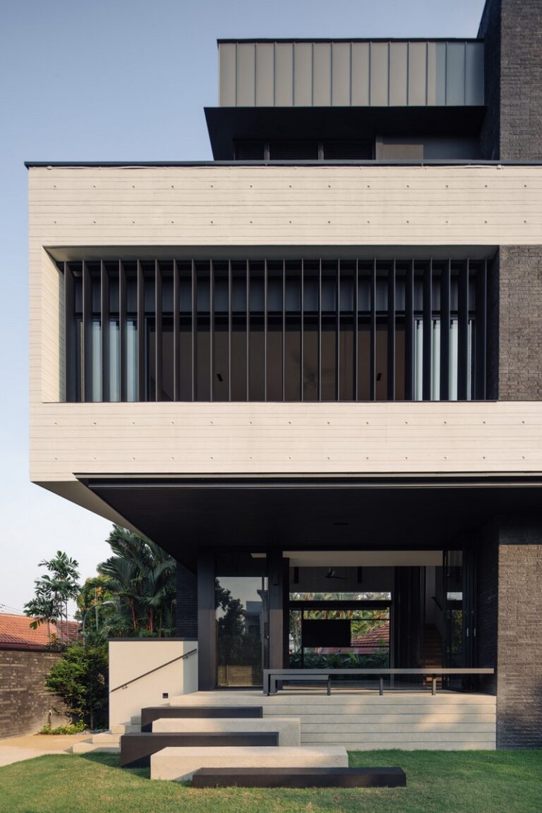 Trio Stack Singapore Luxury House - e-architect