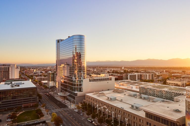 Hyatt Regency Salt Lake City, Utah building - e-architect