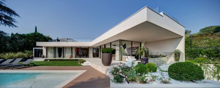 Italian houses: Italy villas property - e-architect
