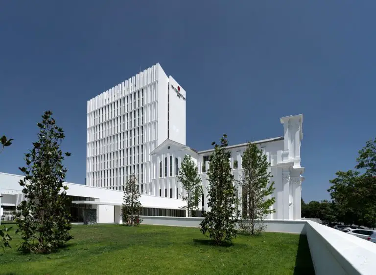 Hotel NH Collection Milano CityLife Building - e-architect