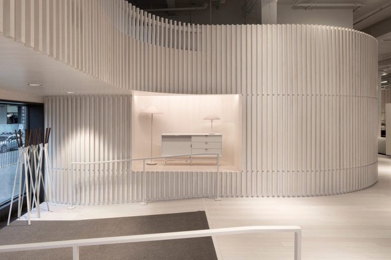 Blu Dot Showroom, Portland, Oregon - e-architect
