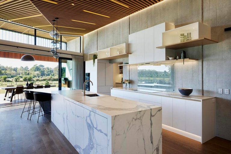 Soaring Box House, Waikato, New Zealand - e-architect