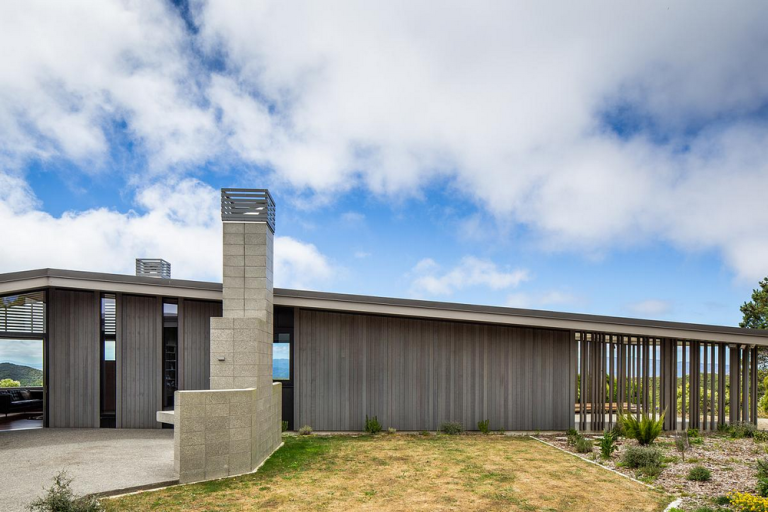 Ostrich House, Wellington, NZ property - e-architect