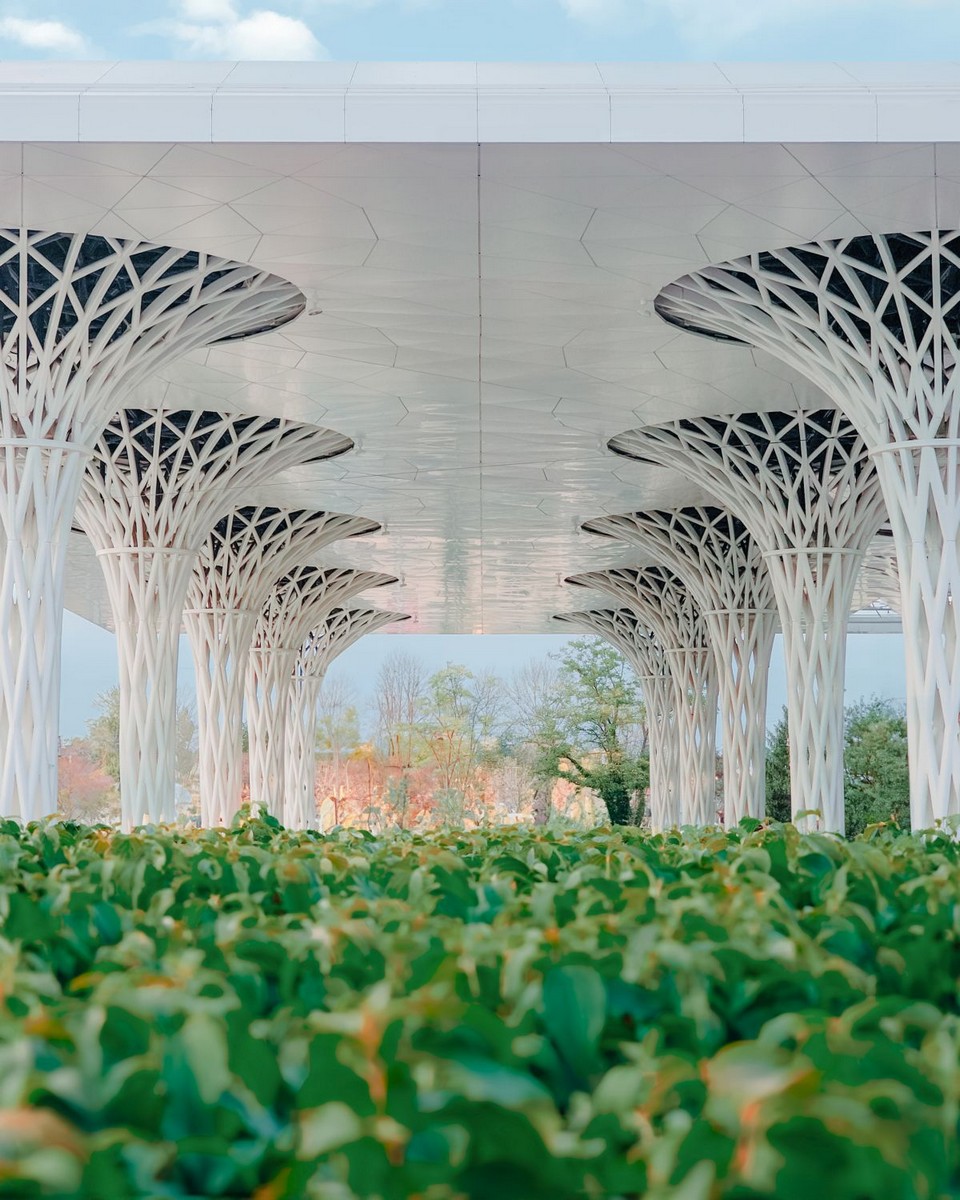 New Metropolitan Station, Lublin, Poland - e-architect
