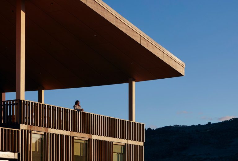 Montage Health Ohana Center, California Monterey - e-architect