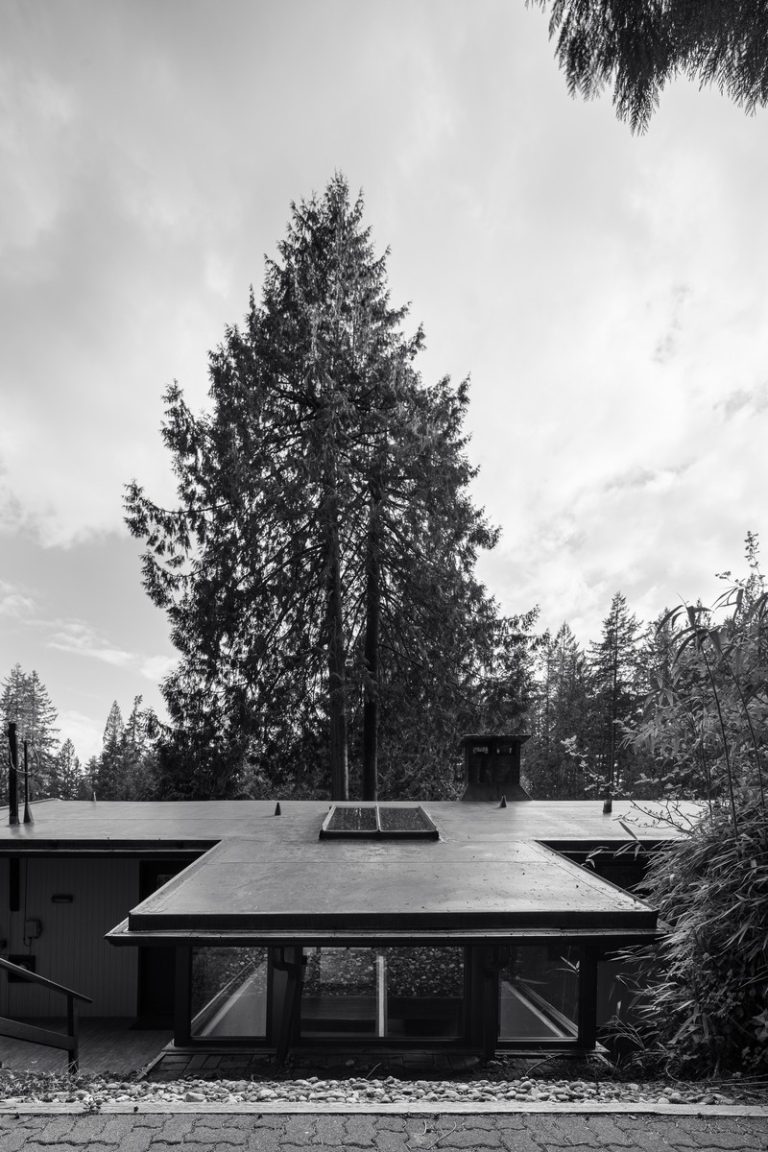 Ranger House, North Vancouver by A.J. Capling - e-architect