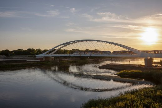 Bridge architecture: crossing designs - e-architect