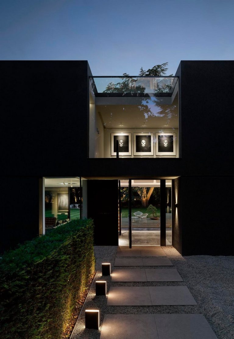 Winter House, sleek Manchester design - e-architect