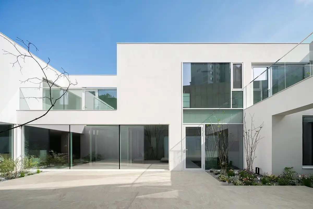 VEGA House, Deongmyeong Dong, Daejeon, South Korea - e-architect