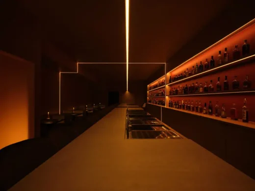 Suite 115 craft cocktail bar, Toronto, Ontario - e-architect