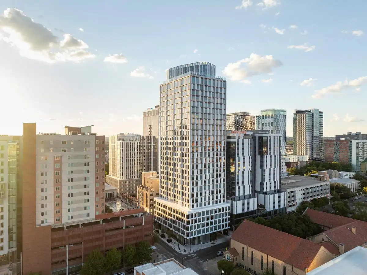 Icon Tower, Austin, Texas student residences - e-architect